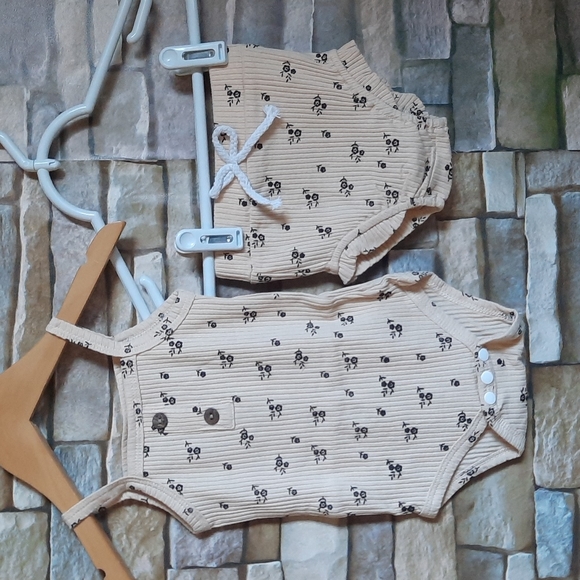 None | Matching Sets | Baby Girl Clothes Floral Beige Twopiece Outfit ...